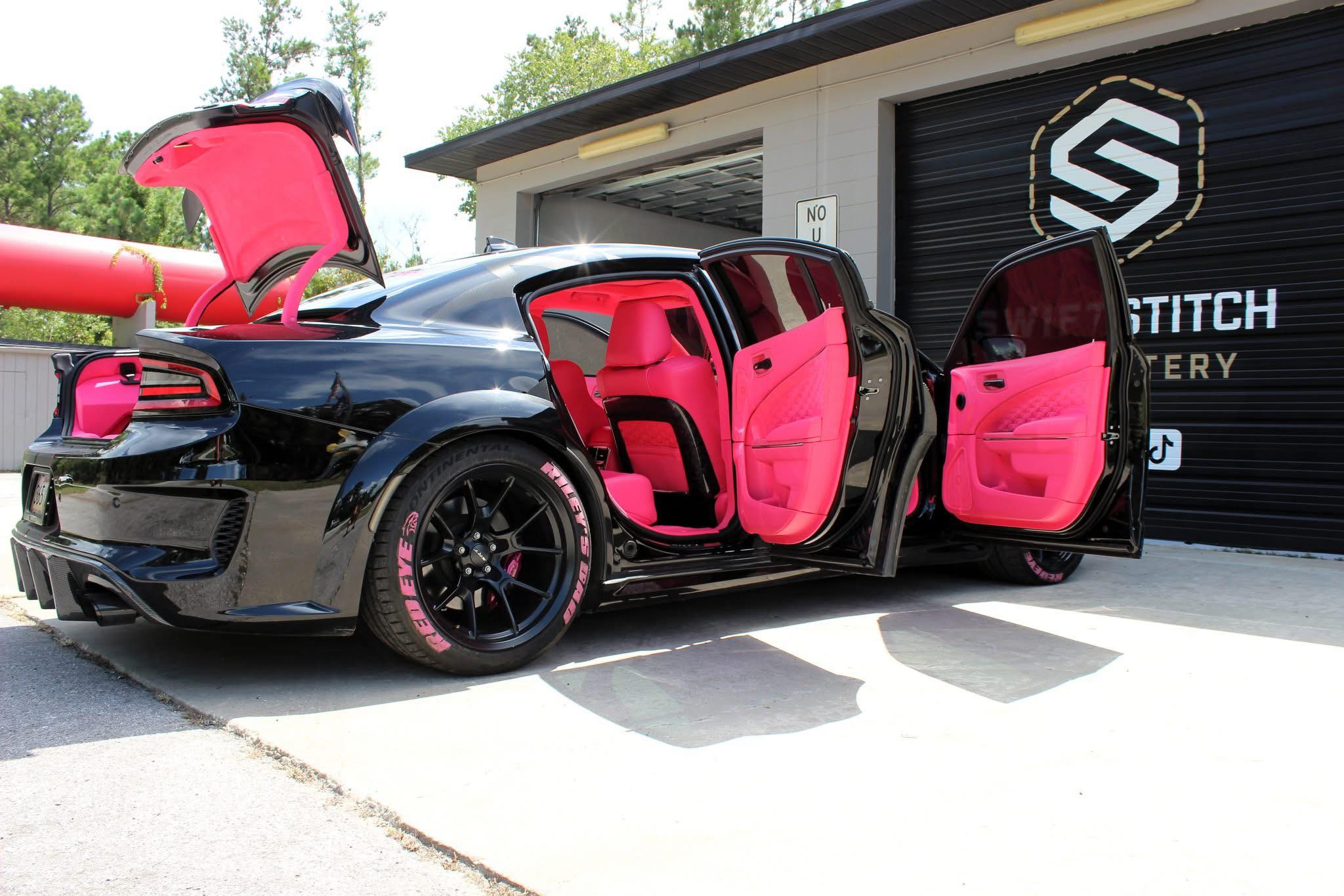 Mitchell Robinson's Dodge Redeye Hellcat – Swift Stitch Upholstery